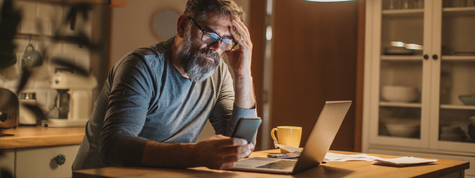 What is a zip bomb and how does it work? - Norton