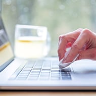 25 vital computer maintenance tips and checklist to protect your device ...